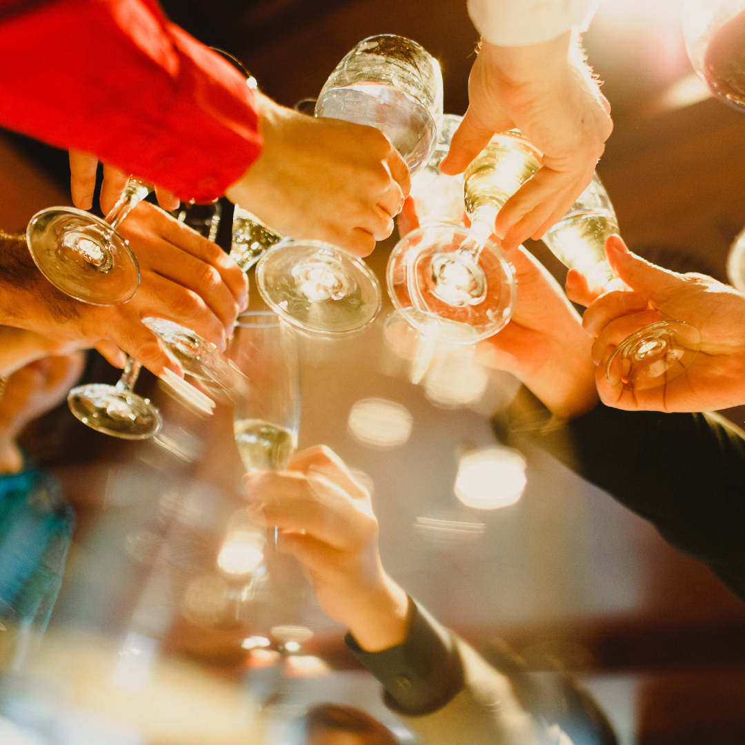 How To Throw A Resident Renewal Party | Market Apartments